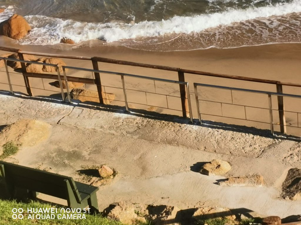 Brand new railings for Gwaing promenade - George Municipality