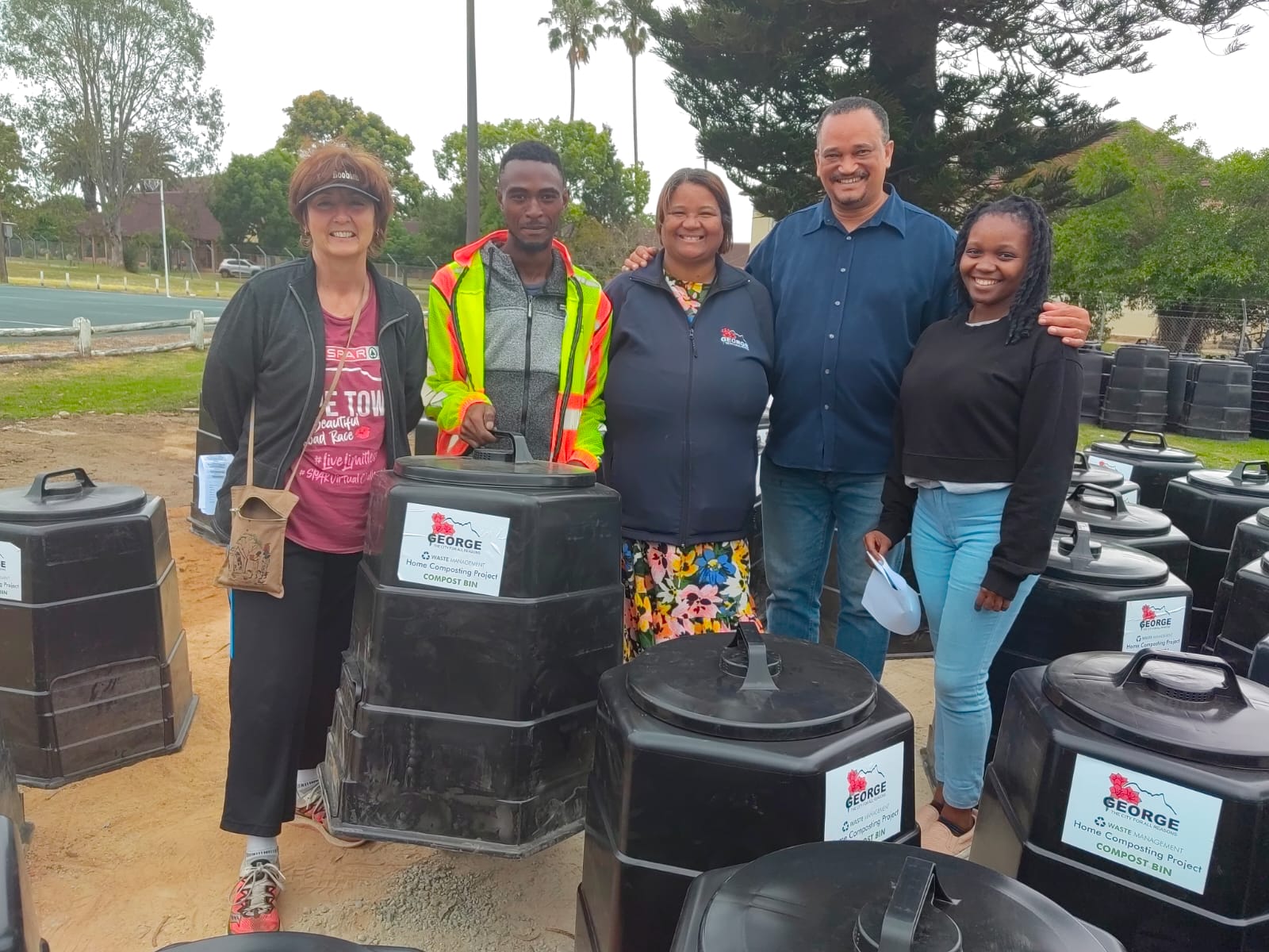 George Municipality handed over 700 home composting bins to residents ...